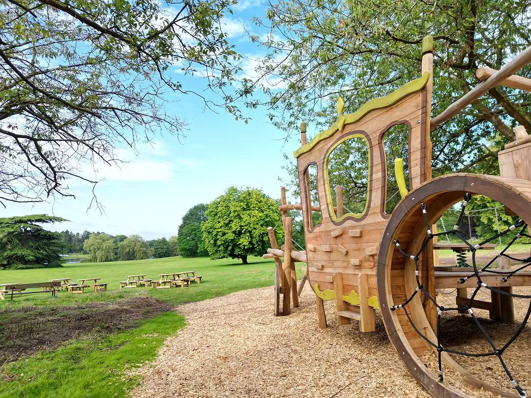 Himley Hall | Emroch Landscapes